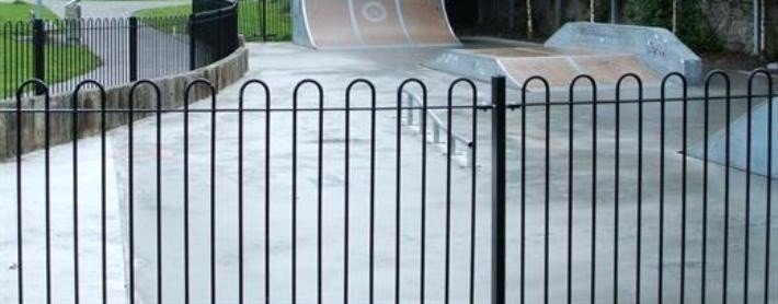 Bow & Hoop Top Railings